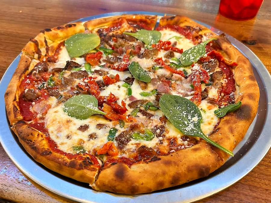 Pizza Toscana: Segredos da Massa Perfeita