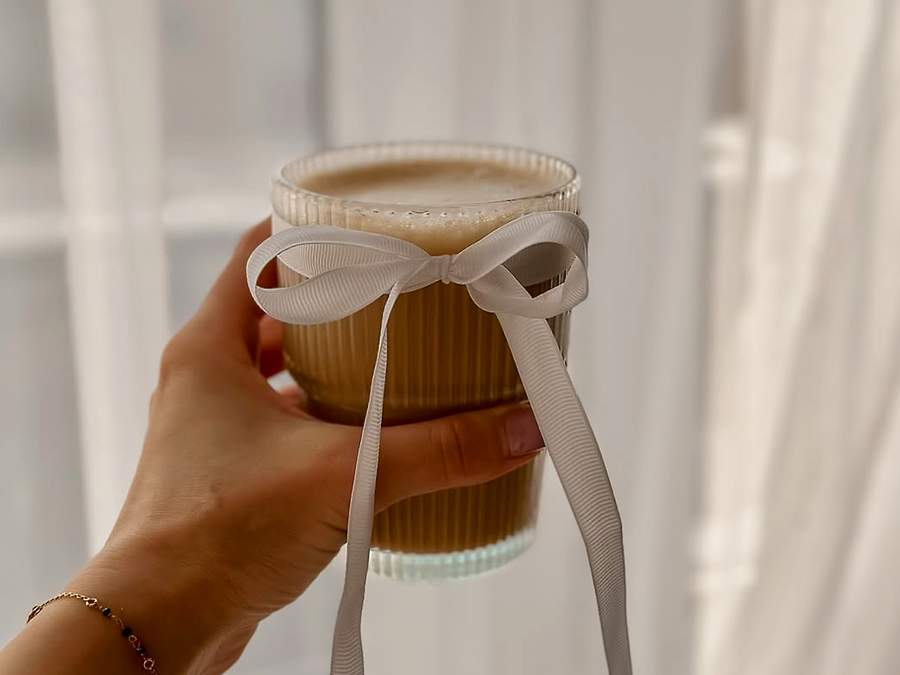 Receita de Café Com Leite + Sugestões Para Degustar no Conforto de Casa